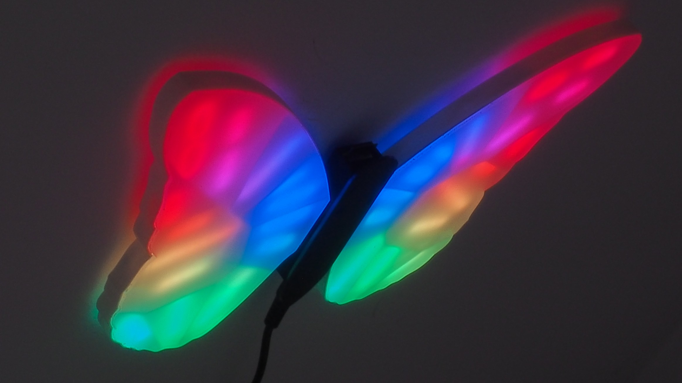 Butterfly (RGB) Effect · bits and pixels